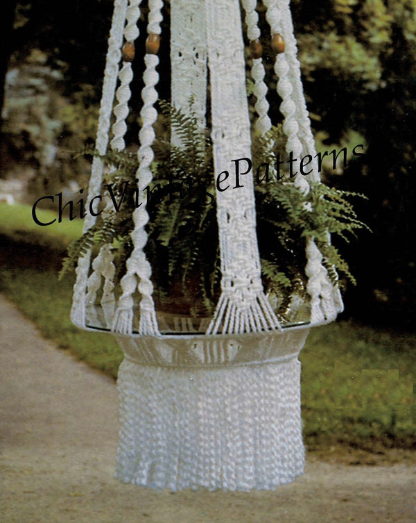 Macrame Hanging Table Pattern, Garden Decor | ChicVintagePatterns