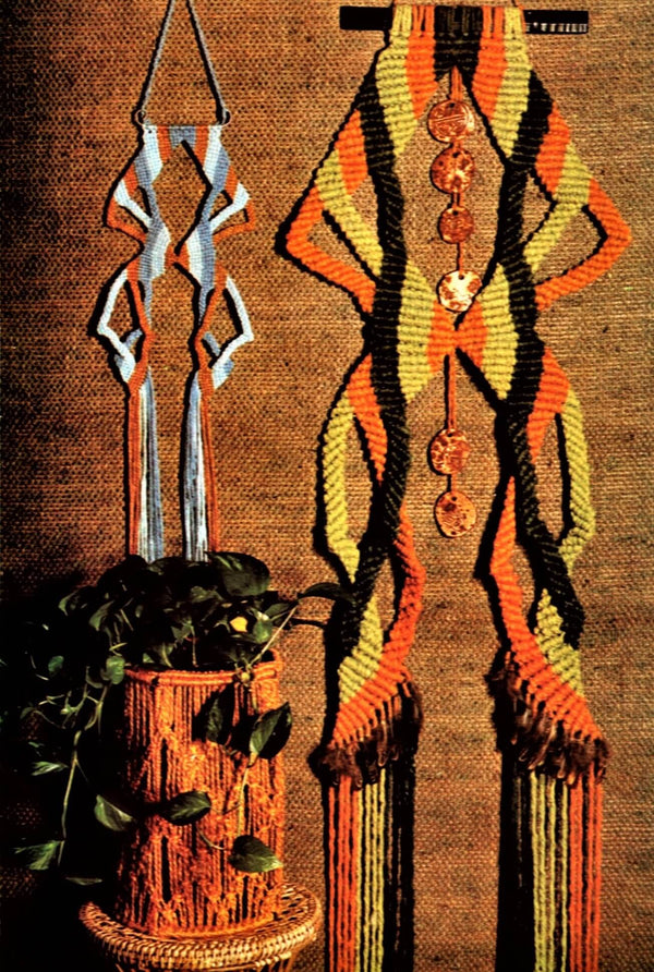 Vintage "Mad About Macrame, No 2" Pattern Book | ChicVintagePatterns